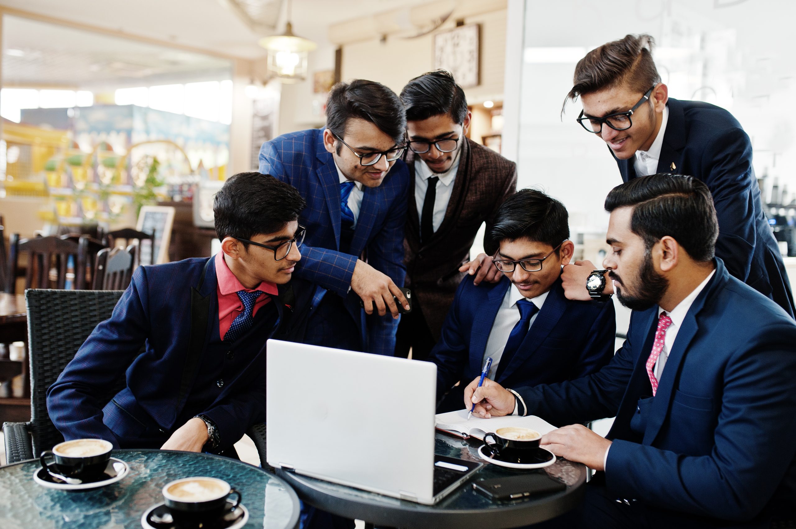 Group Discussion Tips for Successful Campus Placement in 2025